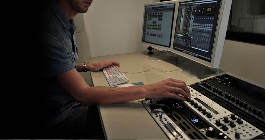 10 Tips for Producing Excellent Radio Ads | Voicebooking